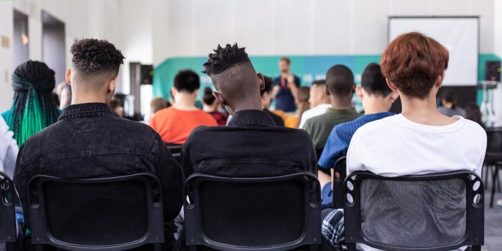 How Old Are You in 6th Grade? Understanding Educational Age Norms ...